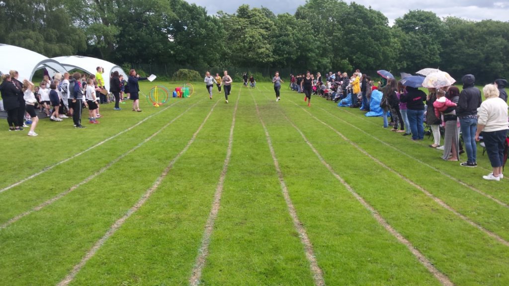 Sports Day - Castle View Primary School - Matlock